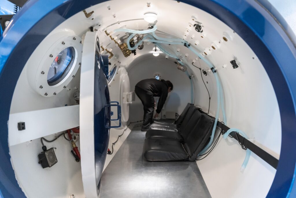 HBOT - Life Hyperbarics